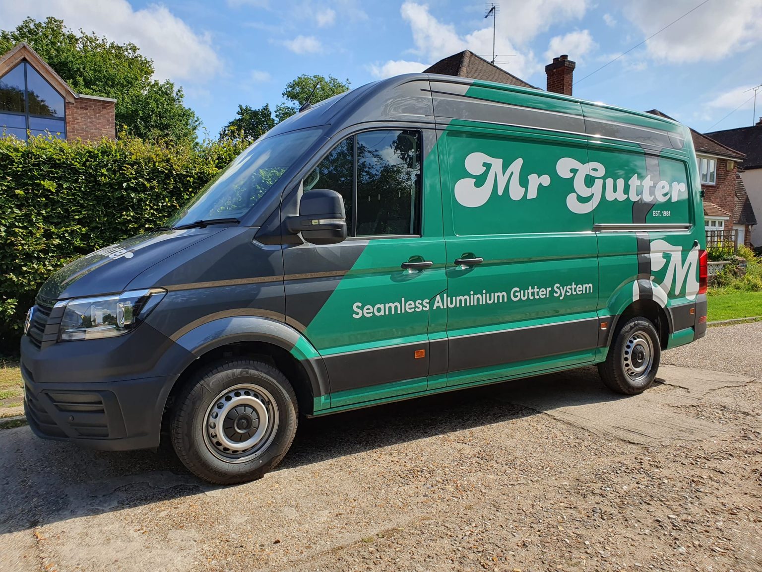 Seamless Gutters - See The Best Seamless Aluminium Gutters